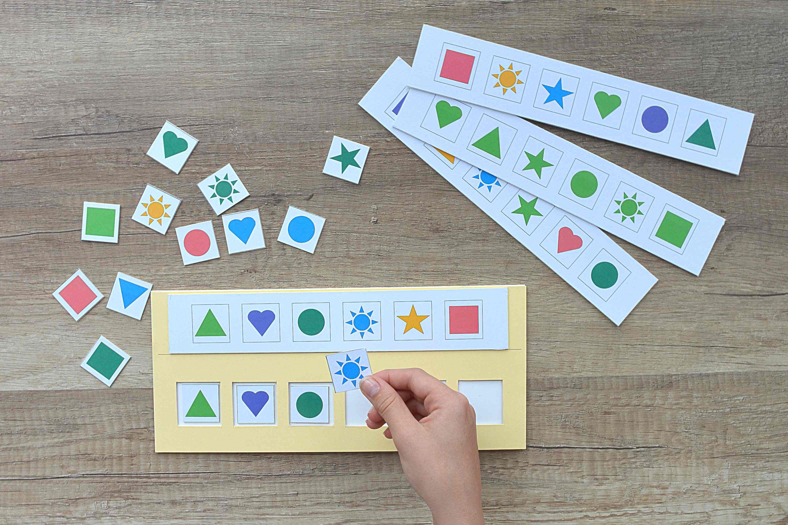Crea con noi - Il gioco delle forme e dei colori - Azione